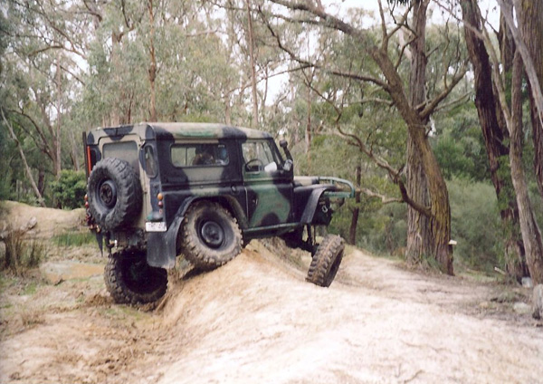 Das Offroad Forum: wie mehr Verschränkung an der Vorderachse beim Defender?