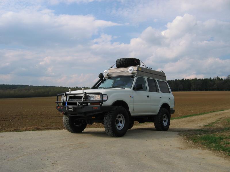 Das Offroad Forum: Fernreisefahrzeug Toyota HZJ 80