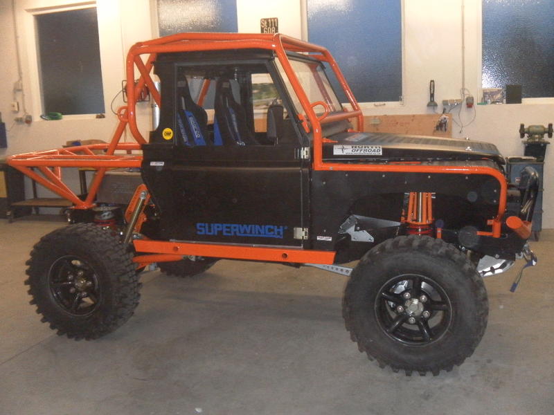 Das Offroad Forum: Projekt: Defender 90" 300Tdi Trayback