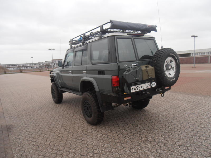 Das Offroad Forum: Toyota HZJ mit Portalen