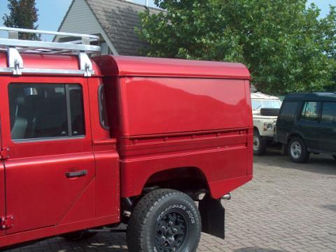 Das Offroad Forum: Land Rover Defender 130 Aluminium Hard Top von AFN