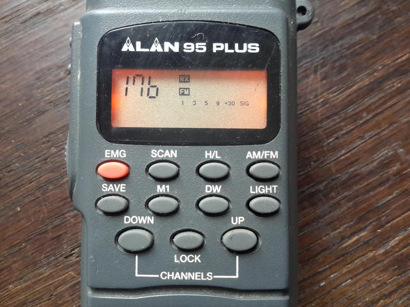 Das Offroad Forum: CB Handfunkgerät Midland Alan 95 Plus