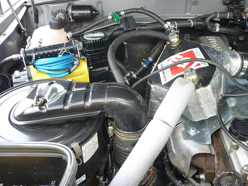 Das Offroad Forum: Festeinbau T-Max Kompressor im Motorraum