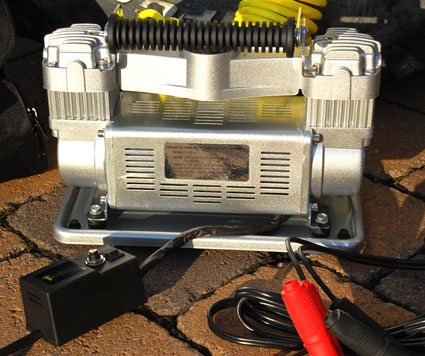Das Offroad Forum: 2-Zylinder Kompressor 12 Volt von T-Max