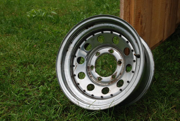 Das Offroad Forum: Alufelgen 7x15 mit 31x10.5, und weitere Felgen